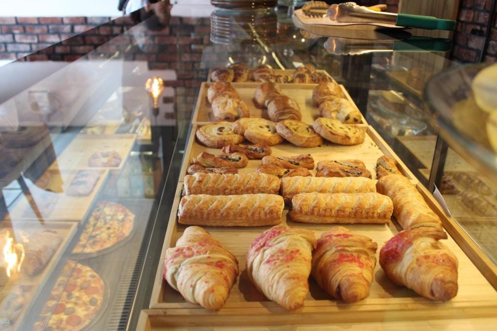 Frenchies Cafe Warmley - Pastries,Sandwiches,Toast,Baguettes,Wraps ...